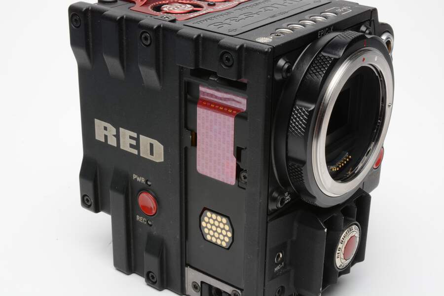 red snapdragon camera